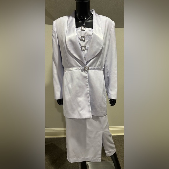 Lisa Rene’ | Dresses | Lisa Rene Lavender 3 Pc Skirt Suit Rhinestone ...